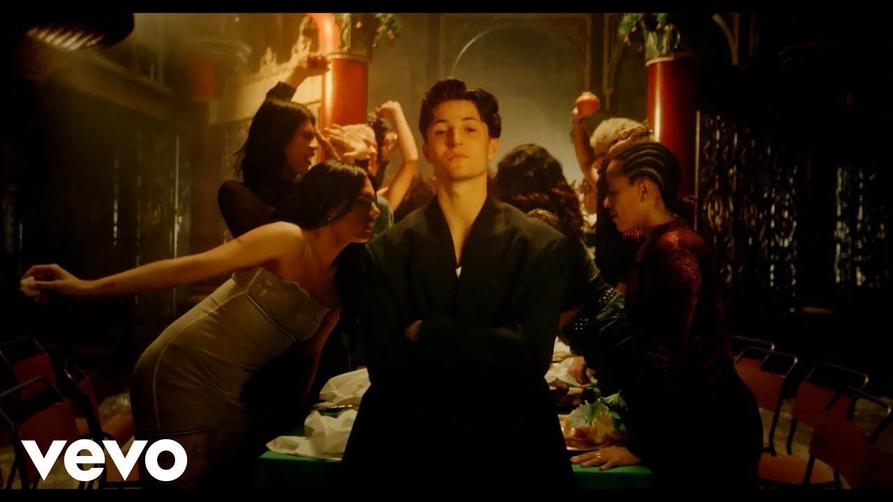 Henry Moodie – fight or flight (official video) - Mover.uz