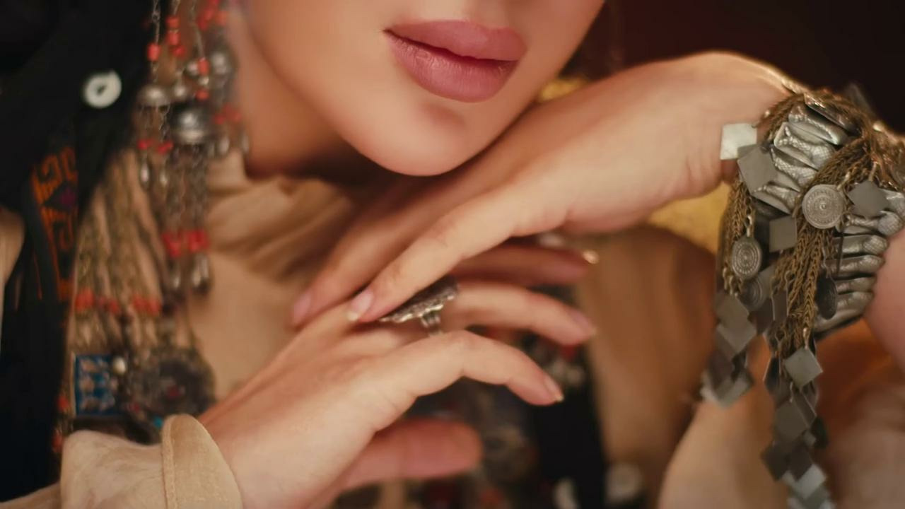 Milena Madmusayeva – Olov bilan o’ynashib (Official Music Video) - Mover.uz