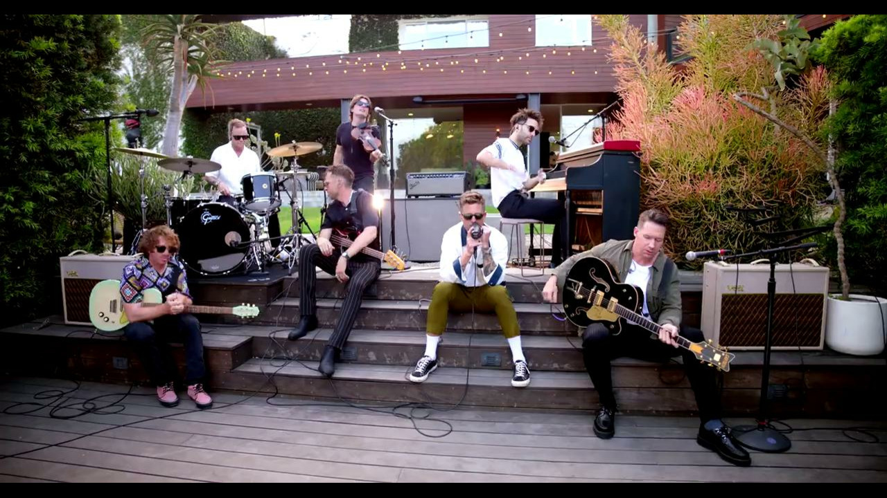 OneRepublic – Hurt (Official Performance Video) - Mover.uz