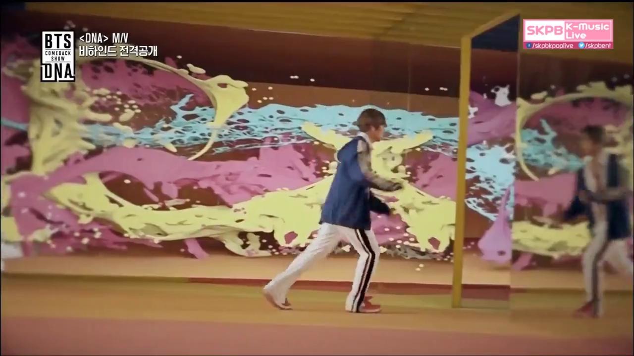 BTS – MV Behind Scenes @ BTS Comeback Show [170921] - Mover.uz